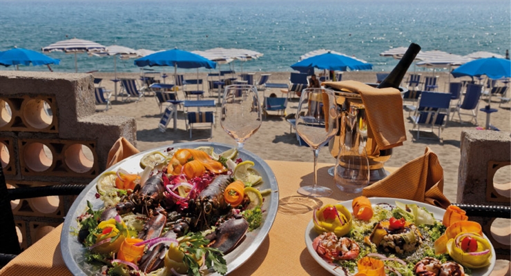 Calabria, Riace Marina: 7 giorni in mezza pensione tra natura, profumi ...